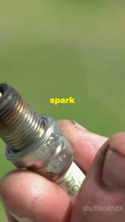 How Spark Plugs Work! - YouTube