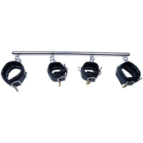 Obaie Portable Spreader Bar With Cuffs Sinful