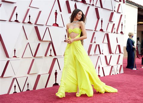 Zendaya Bares Her Stomach As She Dons A Yellow Dress Paired With