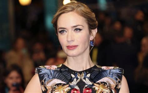 Emily Blunt Height Weight Ah