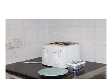 Making A Fried Egg In A Toast Work Skill Ppt