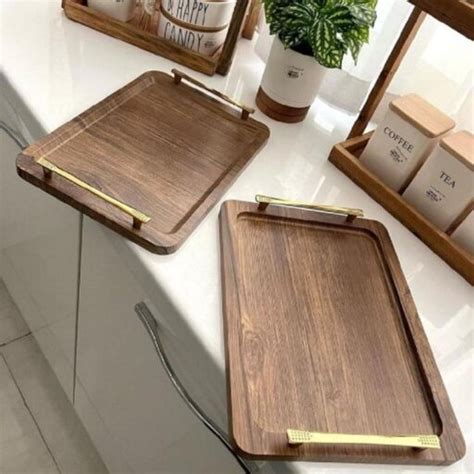 خرید و قیمت سینی چوبی دسته طلاییضد آب از غرفه مهدی پلاست