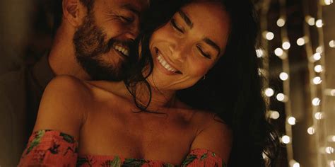 10 Simple Ways To Show A Man Intimacy Without Jumping Into Bed