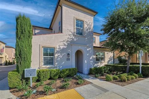 21773 Propello Dr Saugus Ca 91350 ®