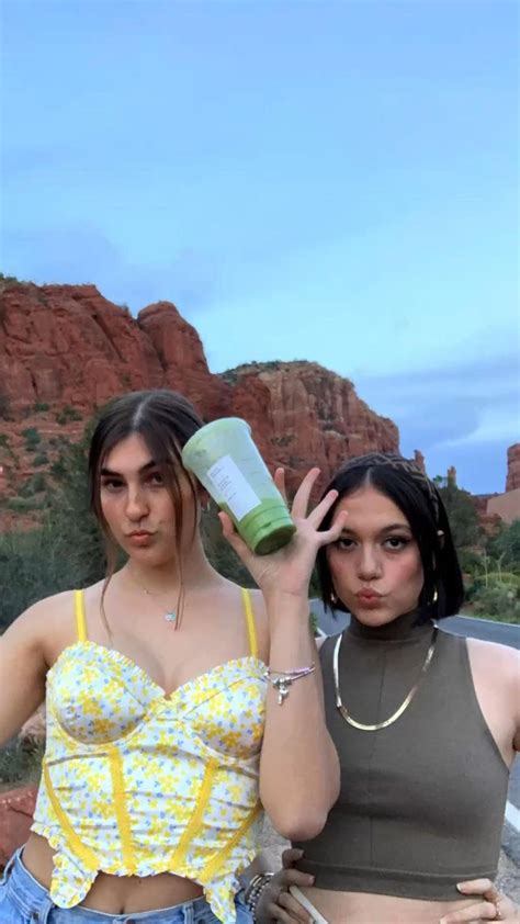 Bff Pics Bff Poses Bff Pictures Friend Pictures Pics With Friends