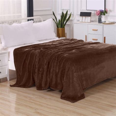 Elegant Comfort Velvet Plush Fleece Blanket Solid Color Design Velour