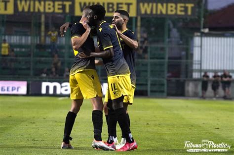 Звезда на Ботев вбеси Копич наставникът го изхвърля от групата за мача с Хебър Tribunaplovdiv