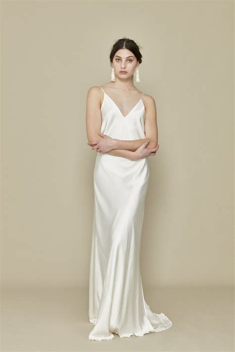 21 Classic Slip Wedding Dresses The Stillwhite Blog Stillwhite