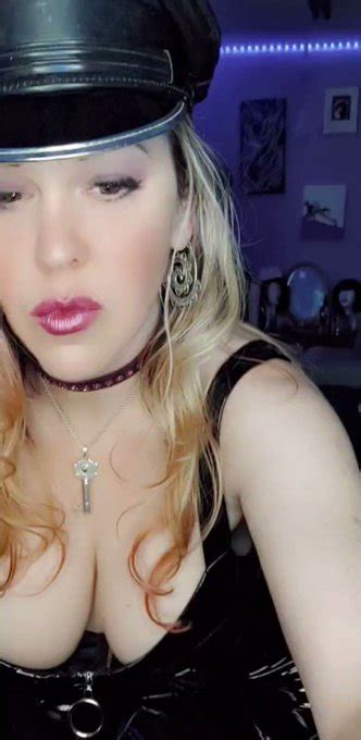 TW Pornstars Goddess Sativa Videos From Twitter Page 3