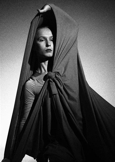 Студенческое портфолио Барбара Морган Оммаж