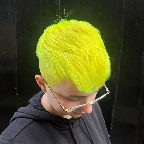 31 Colorful Inspirations For Short Hair That Will Make You Shine