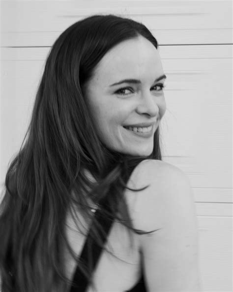 Danielle Panabaker The Flash Rscifibabes