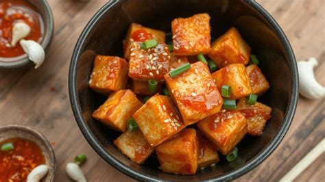 Crispy Baked Tofu Bites With Sweet Chili Sauce Pin Your Pin