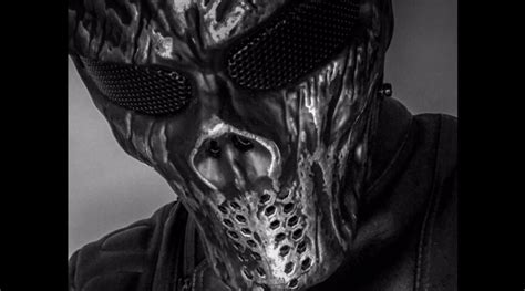 Slave J Boot Worship 1