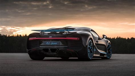 Photos Juan Pablo Montoya Et La Bugatti Chiron Bugatti