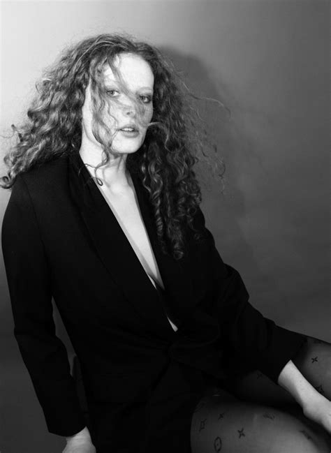 Sanna Muhlemann Metro Models