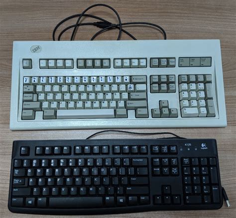 Why I Use The Ibm Model M Keyboard That Is Older Than Me Ykm S Corner On The Web