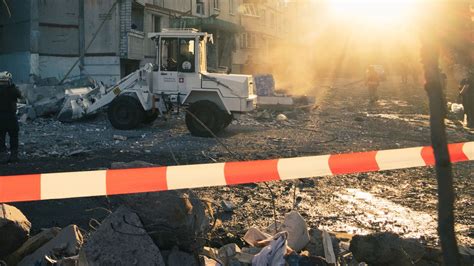 Русия удари училище в Украйна Има жертви Новини бг