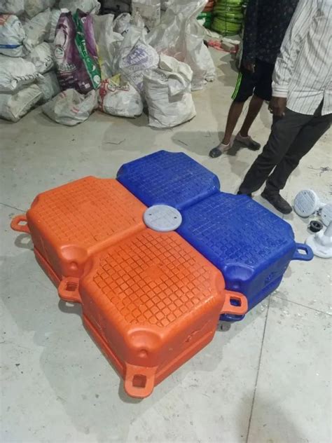 Hdpe Floating Docks For Industrial At Rs 9000 Square Meter In Kanpur Id 20761348573