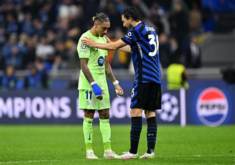 Inter Milan 4 3 Barcelona 7 6 Live Raphinha In Tears As Italians
