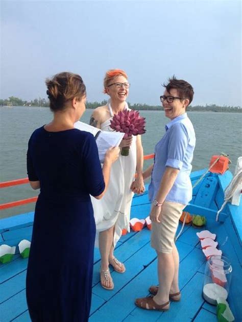 Canberra Same Sex Couple Julie Maynard And Frances Bodel Marry In Vietnam The Canberra Times