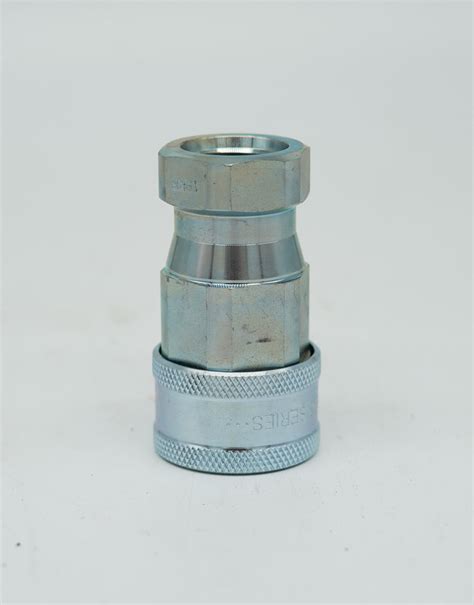 Female Coupler For Bobcat Equipment Pn 6598758 White Star Machinery