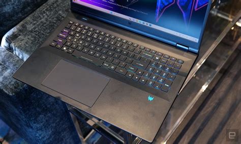 The Acer Predator Helios Has The Most Mesmerizing Hinge On A Laptop At Ces