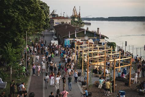 Стартира академия за подобряване на градските пространства Stroiinfo Стройинфо