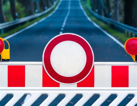 Making Spring Boot Applications Return Bad Request On Jsonview Ignored