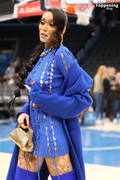 Winnie Harlow Displays Her Sexy Figure At The Washington Wizards Game