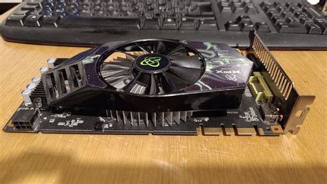 Nvidia Xfx Gts250 1gb Fonctionne Bien Kaufen Auf Ricardo