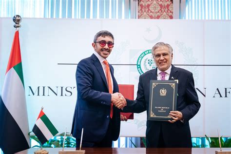 ‎khalid Al Khoori خالد الخوري‎ ‎مائدة السحور في مجلس سمو الشيخ