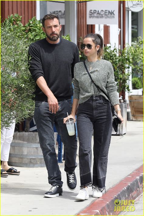 Ben Affleck And Ana De Armas Look So In Love After Lunch Date Photo