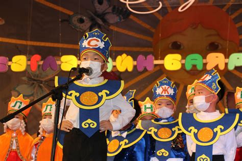 Нэгдүгээр ангийн сурагчид маань Үсэглэлийн баяраа хийлээ Олонлог Академи сургууль