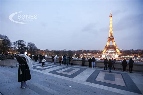 Фалшиви новини за пожар на Айфеловата кула заляха социалните мрежи