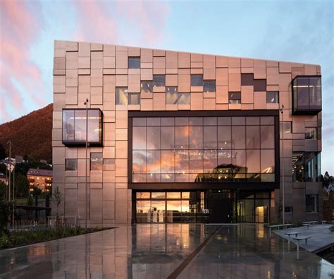 Aluminium Facade Cladding Services Service Provider Al Circlebiz