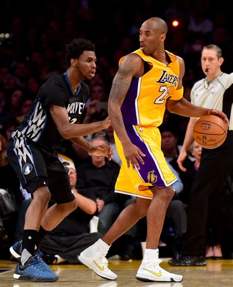 Kobe Wearing Kobe 8 Python