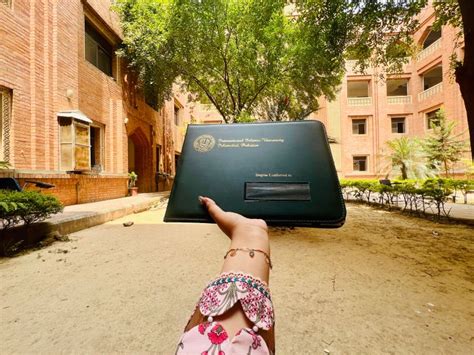 zuha khalid on linkedin bsit iiui graduation 18 comments