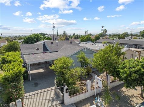 10449 Ilex Ave Pacoima Ca 91331 ®