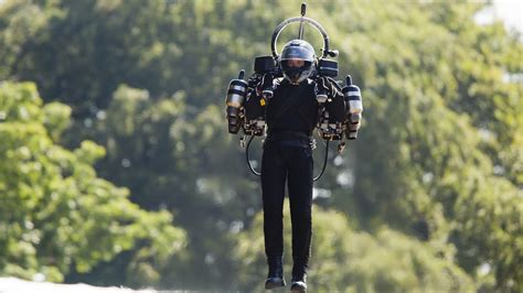 ‘guy With A Jetpack Flying Again Near Lax Pilot Preparing To Land Reports