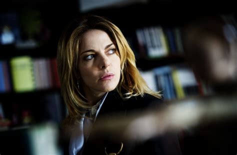 Tulpa Sesso A Tre Per Claudia Gerini Le Foto