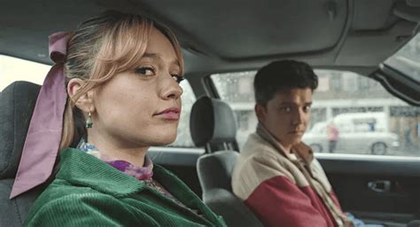 İlham Netflix Dizisinden Fransız Aile Planlamasından Gençler Için