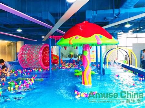 济南市室内水上乐园济南室内游乐园济南大型室内儿童乐园大山谷图库