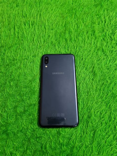 Samsung M10