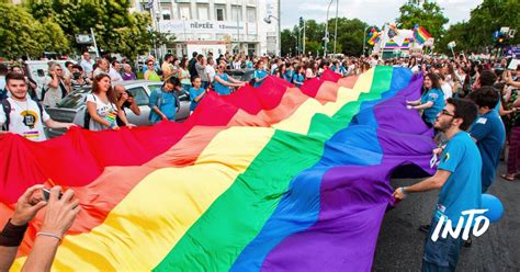 Greece Legalizes Same Sex Marriage And The Internet Responds With Joy