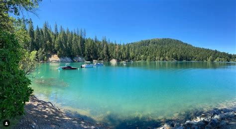 Kayaking Scotts Flat Reservoir Recreation Area And Campground The