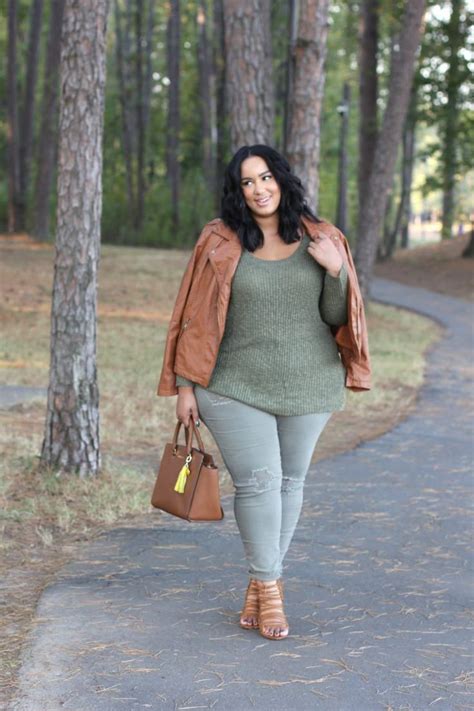 Best Images About Fashion For The Curvy Figure On Pinterest Plus Size Dresses Ashley