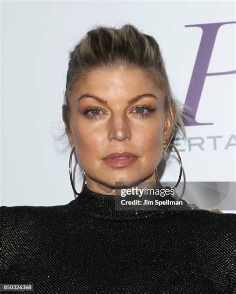 81 Fergie Double Dutchess Seeing Double The Visual Experience One Night