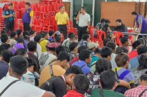 အယုဒ္ဓယပြည်နယ်ရှိ ဆောက်လုပ်ရေးလုပ်ငန်းခွင်ကို စီးနင်းချိန်တွင် မြန်မာနိုင်ငံသား ၂၇၂ ဦးကို ဖမ