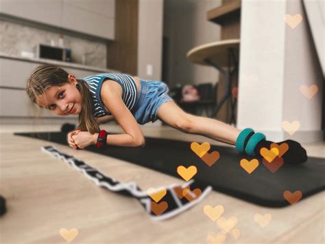 ЧЕСТНЫЙ ТРЕНЕР ВЕРОНИКА 👩🏻 ИНДИВИДУАЛЬНОЕ ЗАНЯТИЕ ТЕННИСИСТКА 🎾 РАСТЯЖКА ВАШ ТРЕНЕР ВЕРОНИКА